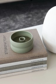 Storefactory Porcelánový svícen BOLMEN Mini Green, zelená barva, porcelán