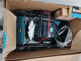 Makita LM002GZ-V aku sekačka s pojezdem 530mm Li-ion XGT 40V bez aku Z VRÁCENO ZÁKAZNÍKEM POUŽITO POŠKOZENÁ KRABICE
