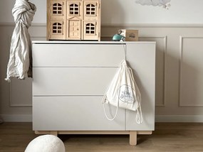 Dětská komoda se třemi šuplíky a otevřeným regálem BASIC kašmírová