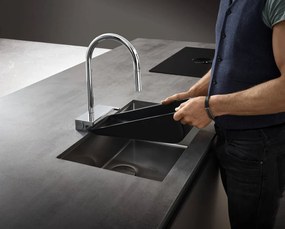 Hansgrohe M81, dřezová baterie Aquno Select s výsuvnou koncovkou a plochým sprchovým proudem, chromová, 73837000