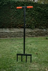 IQ Garden Aerifikační vidle se 4 dutými hroty 326680