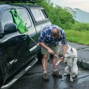 Kurgo Go Shower Přenosná sprcha pro psy