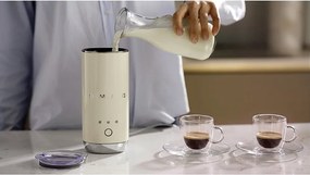 Krémový plastový elektrický šlehač mléka 120 ml – SMEG