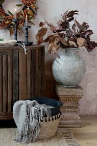 Hnědý dřevěný podstavec / stůl s řezbou Grimaud Unit - 25*25*38 cm