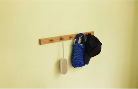 Nástěnný věšák v dekoru dubu v přírodní barvě 60 cm Cosplay – Hübsch
