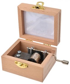 Hnědá dřevěná hrací skříňka s lístky a modrou sovičkou – 9x6x4 cm
