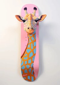 Žirafa skateboard