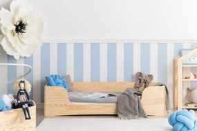 Domečková patrová dětská postel z masivního dřeva 90x200 cm v přírodní barvě Mila DMP Rozměr: 80x190 cm