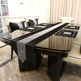 Luxusní prostírání, běhoun na stůl nebo potah na polštář Barva: Černá, Rozměr: 30x40 cm, Varianta: prostírání