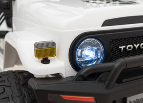 Ramiz Elektrické autíčko Toyota FJ Cruiser bílé + ovladač + pohon 4x4 + LED a audio + EVA kola + plynulý rozjezd