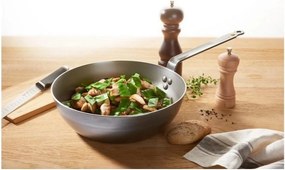 Ocelová hluboká pánev de Buyer MINERAL B P.24cm 2,5l