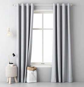 Interiérový závěs v světle šedé barvě 140 x 280 cm