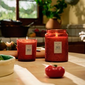 Voluspa svíčka Tomato Trellis, 510 g
