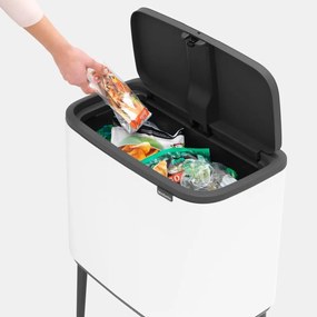 Bílý dotykový ocelový odpadkový koš 36 l Bo Touch Bin – Brabantia