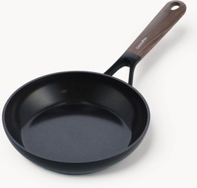 Pánev's dřevěnou rukojetí Eco Smartshape