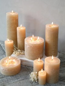 Medová široká svíčka Macon Rustic honey - Ø 7*15cm/ 60h