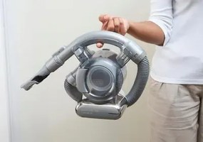 BlackDecker PD1820L / Aku vysavač Dustbuster Flexi / 18V / Li-Ion / 0.