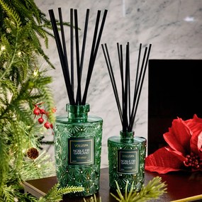 Voluspa difuzér s tyčinkami Noble Fir Garland Objem: 500 ml