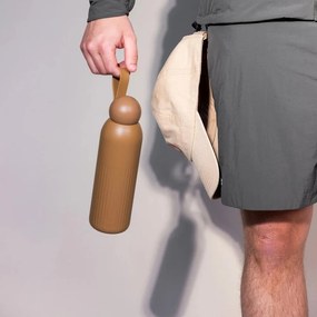 Hnědá termoláhev s brčkem z nerezové oceli 500 ml Tekla – Sagaform
