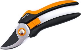 Ruční zahradní nůžky Fiskars Solid L 1057164