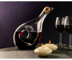 015069 Designová karafa na víno a vodu - TWISTED