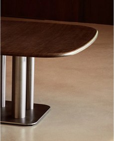 Jídelní stůl v dekoru ořechu 150x150 cm Melvar – Kave Home