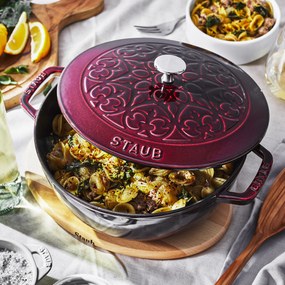 Staub Special Cocotte hrnec 26 cm/4,9 l grenadina, 11212687