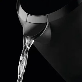 Krups BW 2448 černá / Varná konvice / 1,6 l / 2400 W / plast
