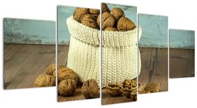 Obraz - ořechy v pleteném koši