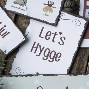 Ib Laursen plechová cedulka Let's Hygge