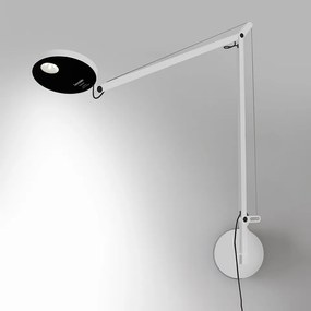 Artemide Demetra, bílá nástěnná LED lampa s dotykovým stmívačem, 8W LED 3000K, 63+63cm