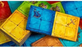 ADC Blackfire Pyramido / Délka hry: 45 minut / Počet hráčů: 2-4 / od 8