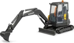 Bruder Rypadlo Volvo ECR40 / od 3 let