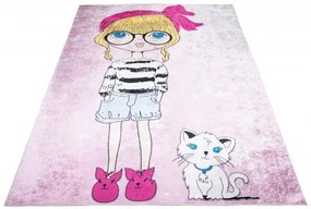 Dětský kusový koberec vhodný k praní BAMBINO 1719A Holčička kočička protiskluzový růžový Rozměr: 120x170 cm