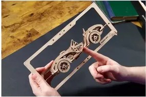 Ugears 2,5D dřevěné mechanické puzzle Roadster MK3