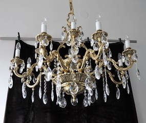 Odlitkový mosazný lustr s 12-ti rameny ve tvaru "zlaté lyry"