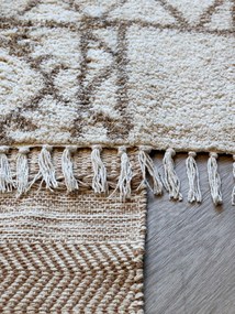Béžový bavlněný koberec s ornamenty a třásněmi Morroccan - 150*70cm