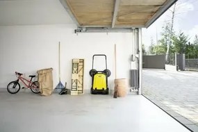 Kärcher S 4 Twin 2v1 / Zametací stroj / pracovní šířka: 680 mm / 2400m
