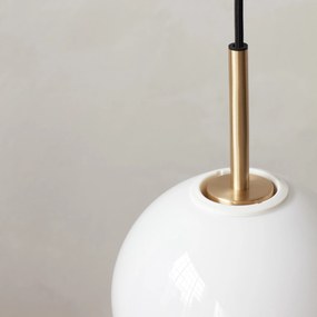 AUDO (MENU) Závěsná lampa TR, Brushed Brass, Matt Opal 1493939
