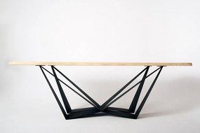 Stůl Ingram z masivního dřeva Černá