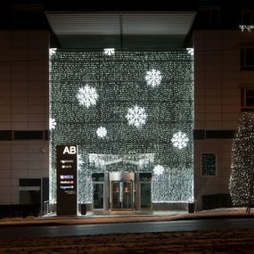 Easy Fix LED světelný závěs venkovní, 100 × 700 cm, ledově bílá, 600 diod, bílý kabel, IP67, prodlužovací