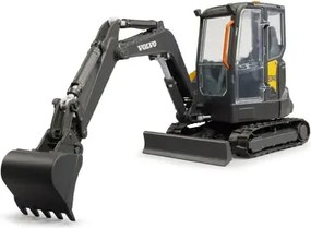 Bruder Rypadlo Volvo ECR40 / od 3 let