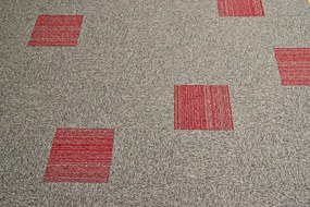 Tapibel Kobercový čtverec Coral Lines 60380-50 červeno-šedý - 50x50 cm