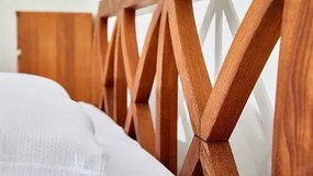 Postel Postelia FIONA Buk 180x200 - Dřevěná postel z masivu, bukové dvoulůžko o šíři masivu 4 cm