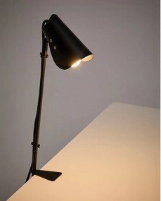 Černá kovová stolní lampa s klipem (výška 51 cm) Jula – Kave Home