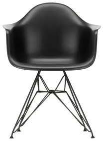 Eames Plastic Armchair DAR černě lakovaná černá černé na tvrdou podlahu Vitra