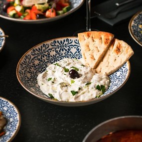 Bílá/modrá porcelánová polévková miska 1 l Azul – BonBistro