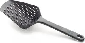Joseph Joseph Scoop Plus černá / děrovaná naběračka / plast / Bez BPA