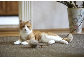 Hračka pro kočky pom pom MiaCara Topo hnědý Velikost: L - 85 cm