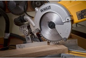 Pokosová pila DeWALT DWS778-QS (064412)